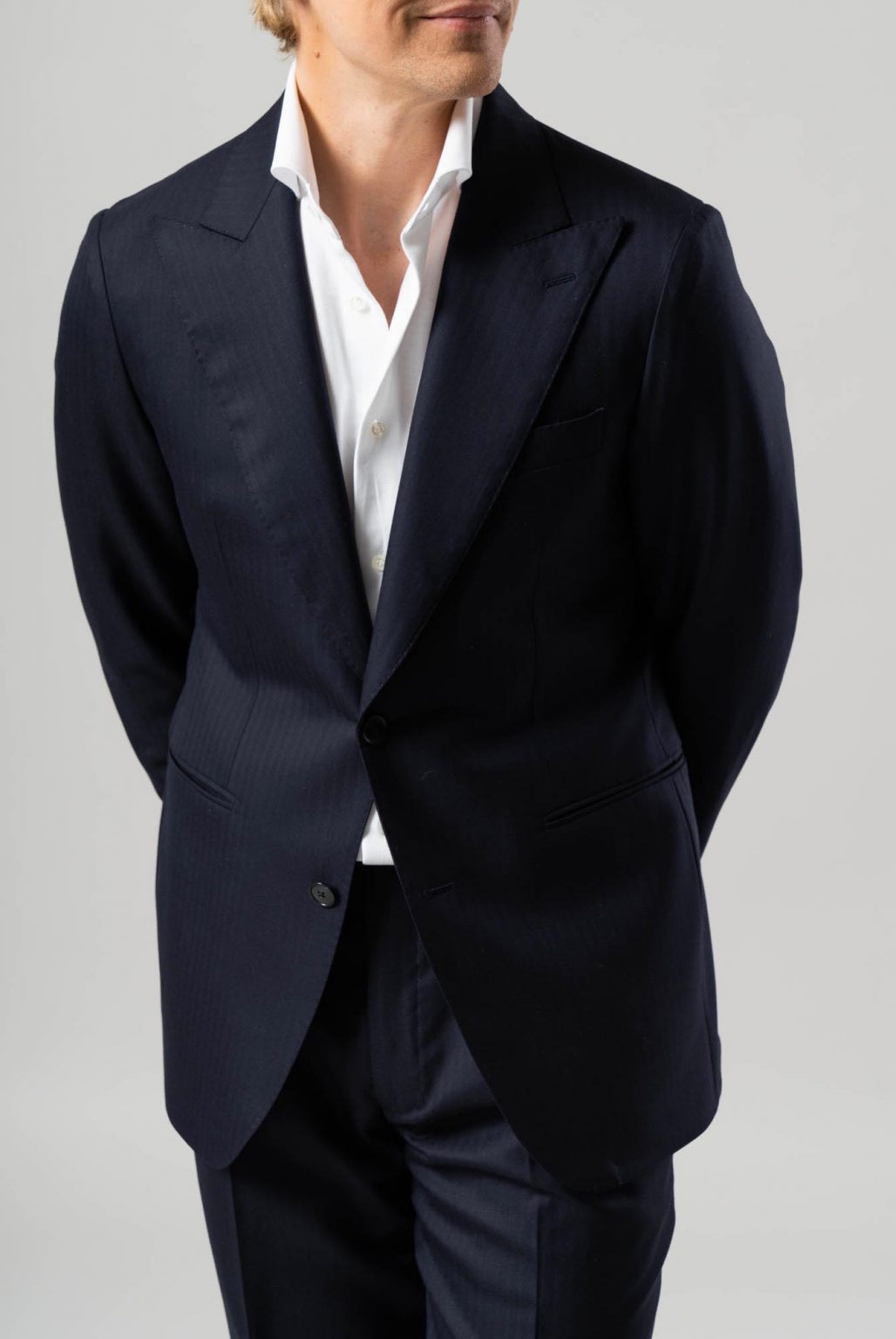 Custom tailored Suit fine herringbone dark blue Blugiallo